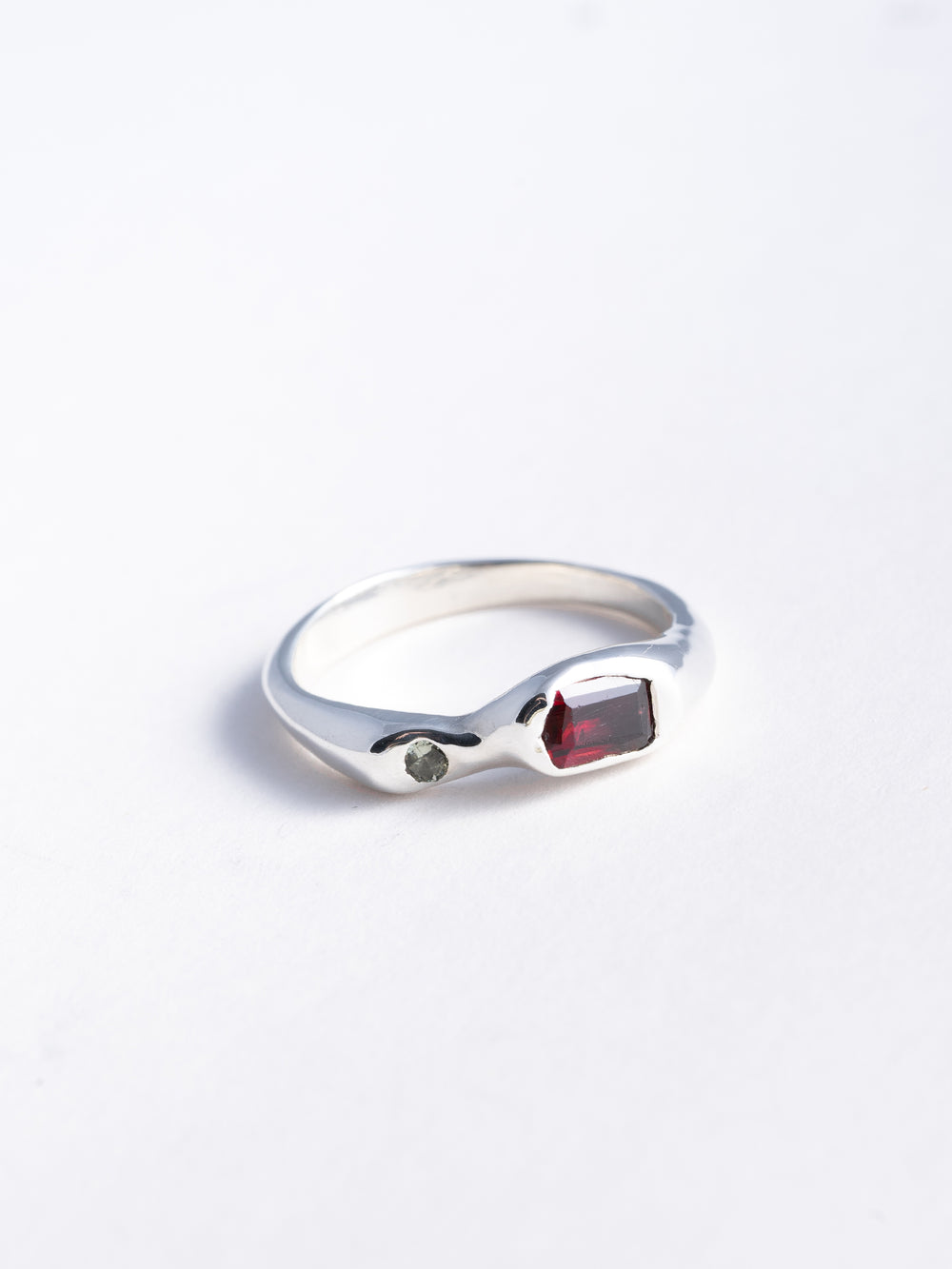 MER Ring