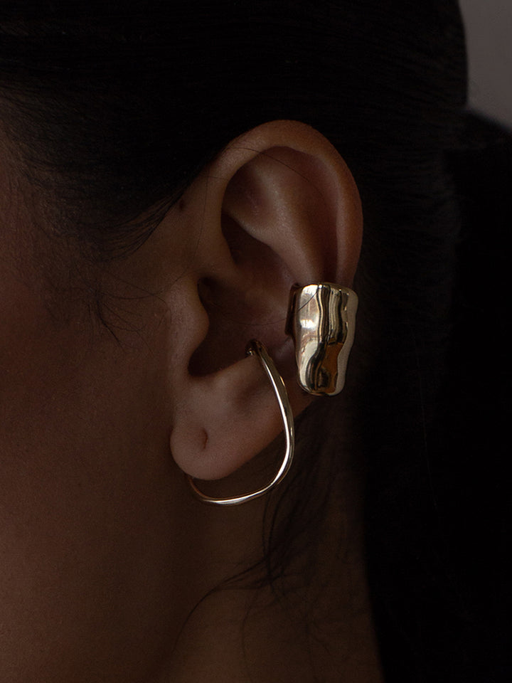 BUBBLE EAR CUFF