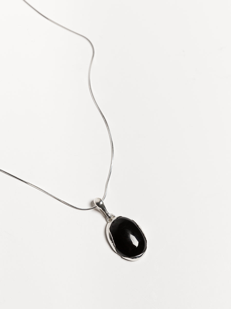 SMALL OVO PENDANT