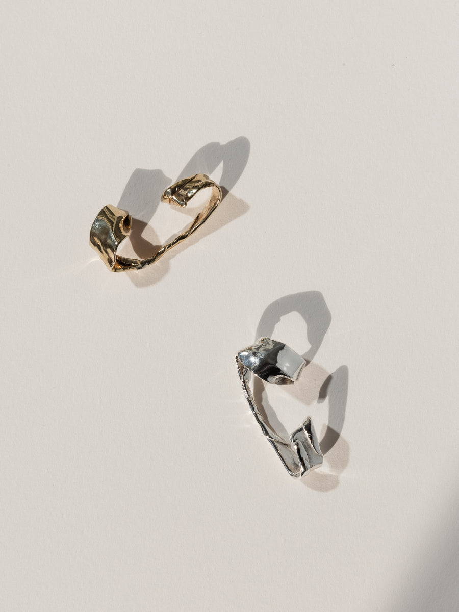 WARP EAR CUFF